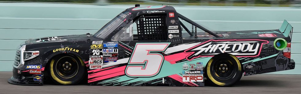 RaceArtist.com - NASCAR Graphic Designer